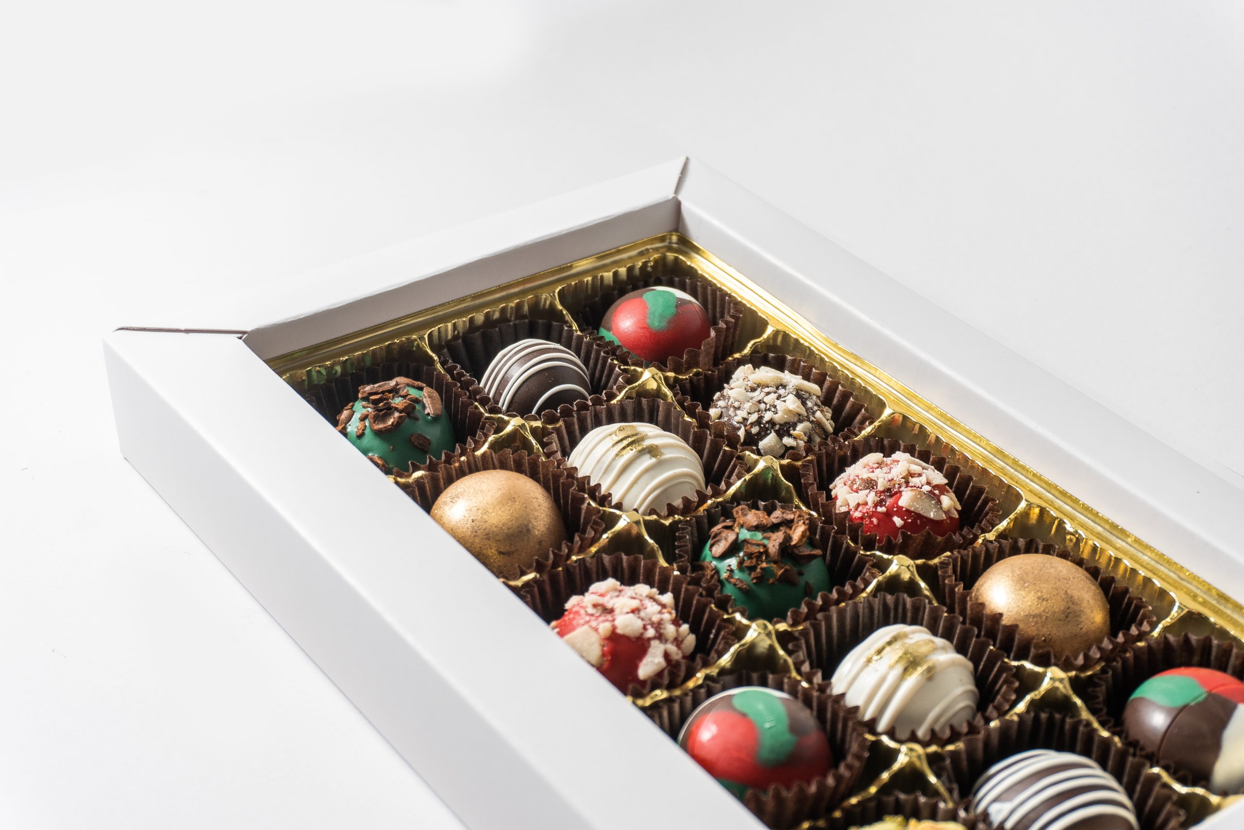 Caja con Chocolates 15 Piezas – Chocolatería Artesanal